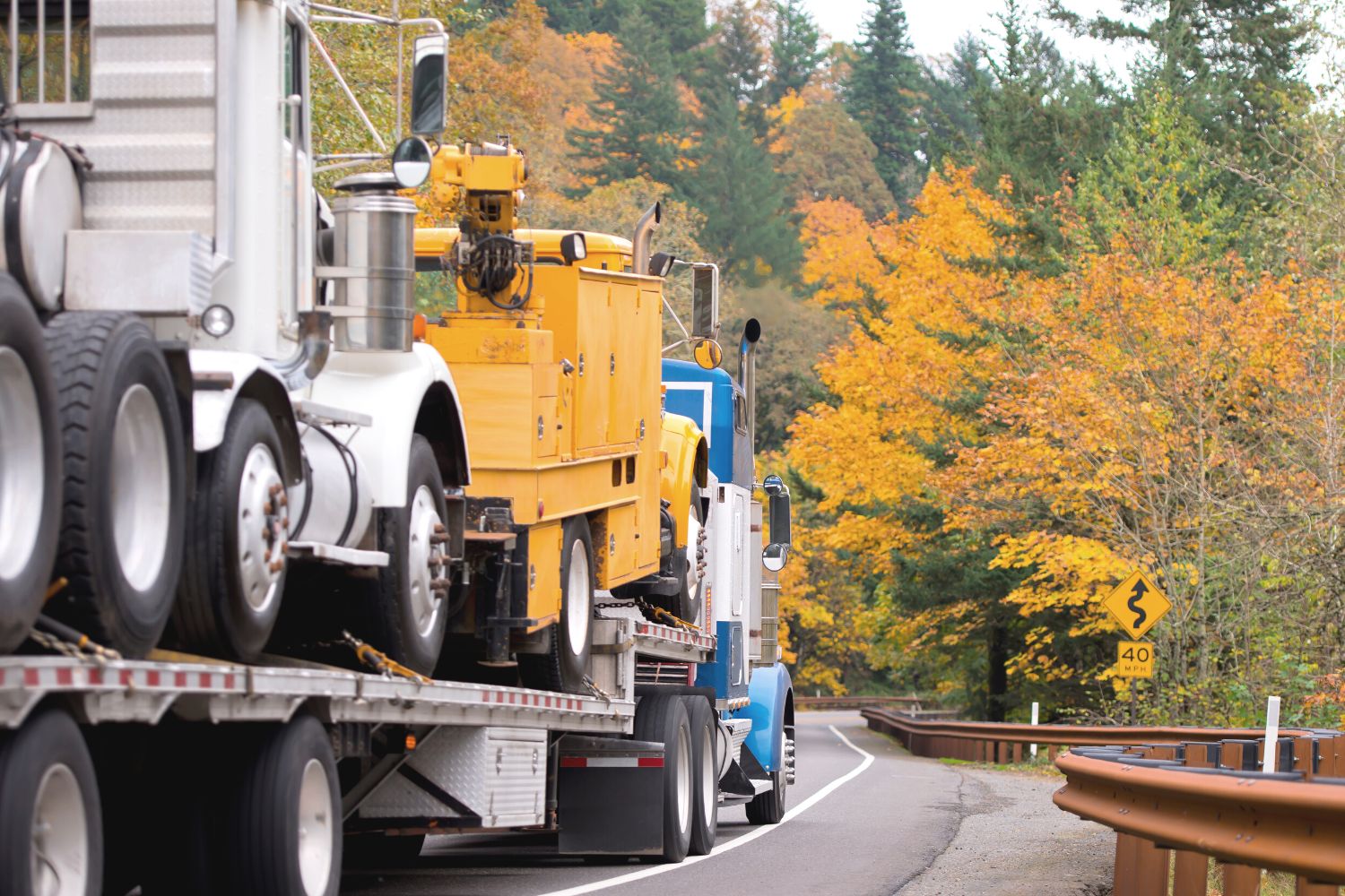 What is Step Deck Transportation | Lone Star Logistics